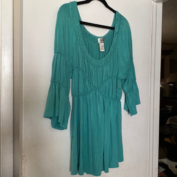 Msrp | Tops | Msrp Ladies Flowing Top Beautiful Turquoise | Poshmark